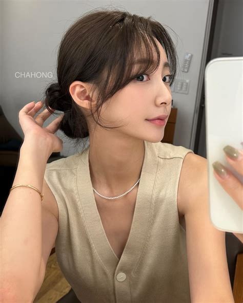 차홍아르더 아뜰리에 도산 원장 김단비 ⠀ ⠀ 로우번은 사이드뱅 필수라구요🕊️🤍 컬러는 스킨브라운입니다🤍 ⠀ ⠀ ⠀ ⠀ 차홍아르더차홍아르더도산점 로우번