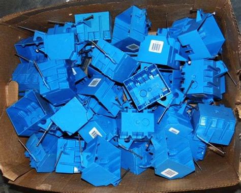 Plastic Electrical Boxes Dunker Auction