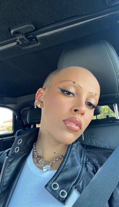 Pop Base On Twitter Doja Cat Looks Gorgeous In Selfie With Her New Look Https T Co