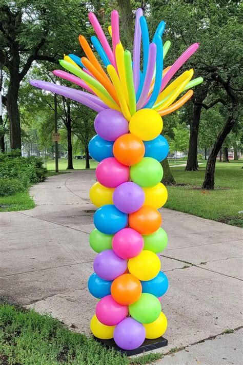 Outdoor Balloon Decor