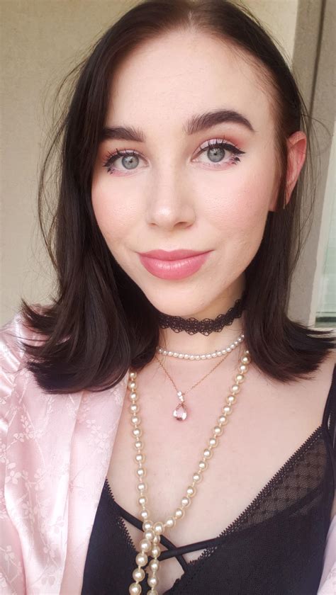 Subtle Pink E Girl Inspired Look😊💕 Ive Really Come To Love This Lower