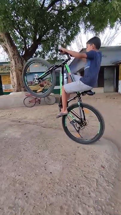 Cycle Stunt 🔥🔥 Youtubeshorts Shortsvideo Viral Shortsfeed Trending