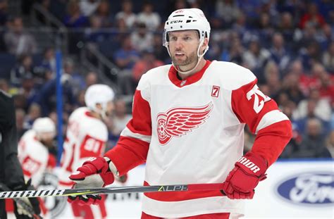 Free Agent Profile Thomas Vanek