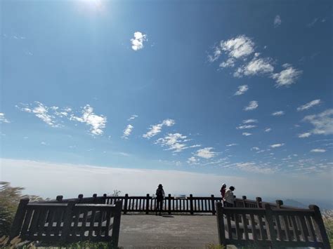 臺北大縱走第2段 大屯山鞍部面天坪涼亭 大屯山連峰 健行筆記