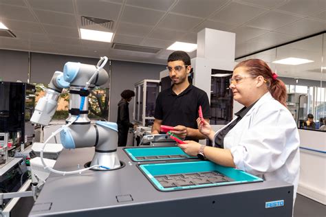 Engineering Career Pathways In The Uk News Enginuity