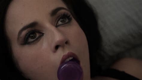 Naked Lydia Pritchett In Pretty Obsession