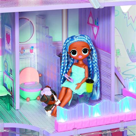 LOL Surprise OMG Winter Chill Cottage Playset. New LOL Dollhouse 2020 ...