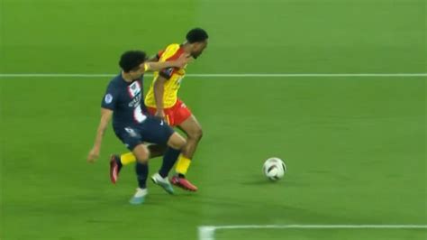 2022 23 프랑스 리그1 쓸쓸한 역습 문전으로 돌파하지 못하는 로이스 오펜다 Psg Vs 랑스 Sbs