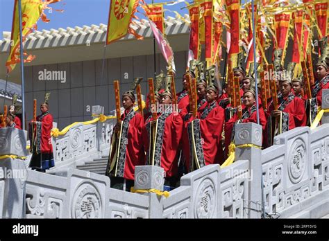 Chinese Ruler Hi Res Stock Photography And Images Alamy