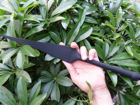 Review Tantus Dragon Tail Oh Glow