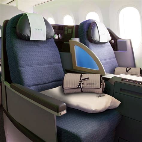 First Class Airplane Seats