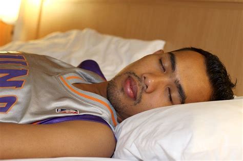 Cara Ini Buat Tidur Malam Anda Berkulitas