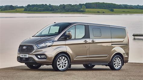 Best Cars For Large Families 2019 Autotrader