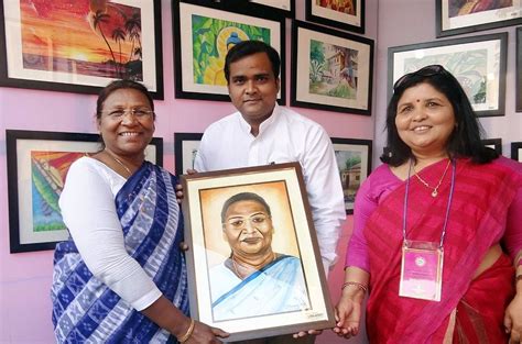 Jharkhand Governor Draupadi Murmu To Be Indias Next President