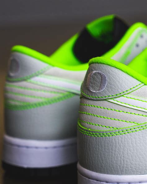 Nike Dunk Low Oregon Ducks Of A Feather Sbd