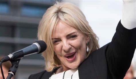 Sinn Fein Presidential Hopeful Liadh Ni Riada Refuses To Answer Hpv Vaccine Question Extra Ie