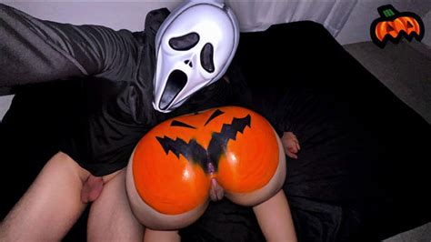 🎃 The Night Ghostface Split A Pumpkin That Was Too Juicy Free Mobile Porn Videos Iporntv
