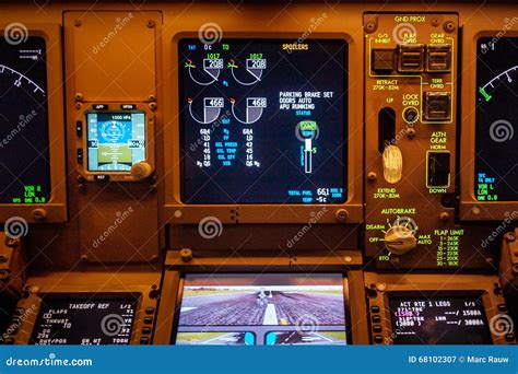 Boeing 777 Instrument Panel Cockpit Displays Stock Image Image Of