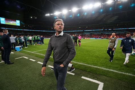 Luis Enrique In Talks With Chelsea To Become New Manager