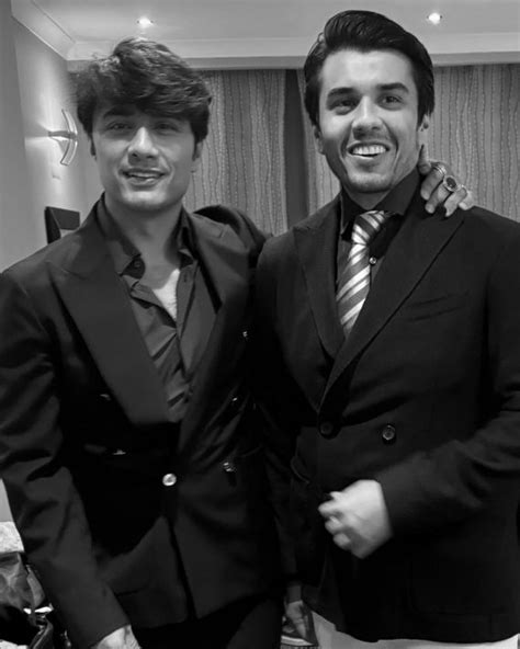 ali zafar pictures from brother zain zafar s birthday reviewit pk