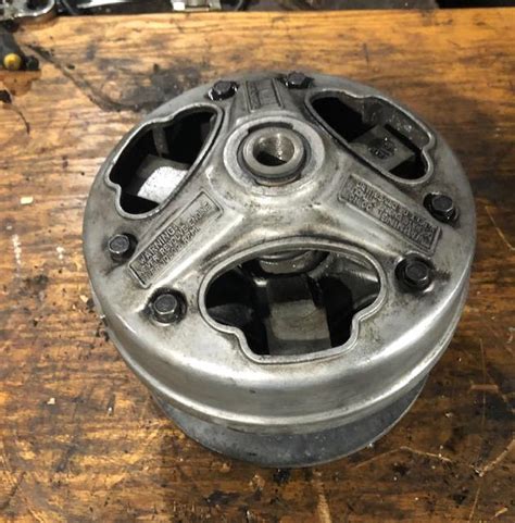 550 Polaris Edge Touring 2004 Snowmobile Sled Primary Clutch