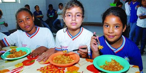 Estudantes Baianos Terão Reforço Na Alimentação Com Início Do Ensino