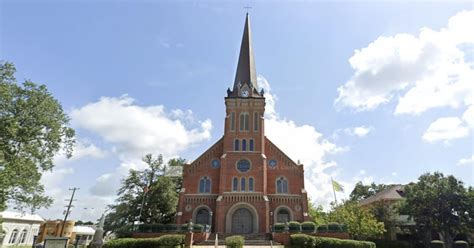 Parishioners in Louisiana stopped teen with a rifle from entering church with 60 children inside ...