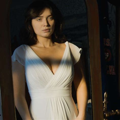Eve Hewson In The Perfect Couple Irishfilmtvcom