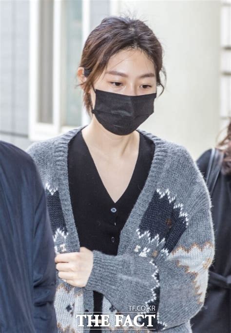 Korean Netizens Disgusted At Kim Sae Rons Ex Boyfriends Interview