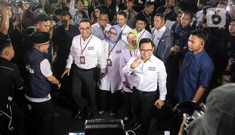 3 Paslon Ikuti Pengundian Nomor Urut Pilpres 2024 Di Gedung Kpu Foto