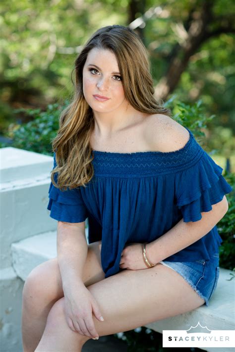 Stacey Kyler Seniors Denver Senior Photographer Mackenzie Doerr