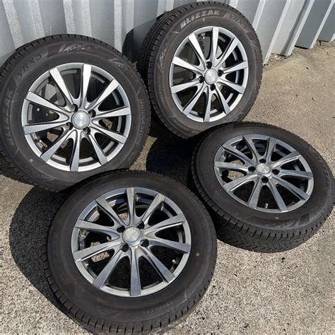 Yahooオークション 【スタッドレス】 17565r15 84q ブリヂストン