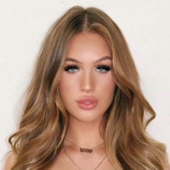 Sky Bri биография рост вес размер груди