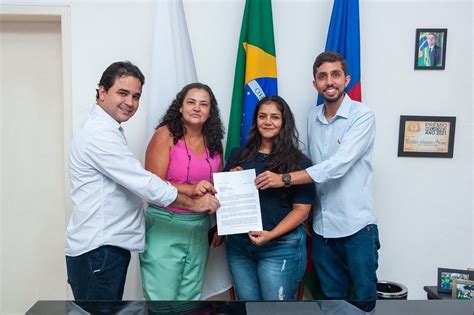 Projeto Prevê De Recomposição Salarial De 105 Para Servidores
