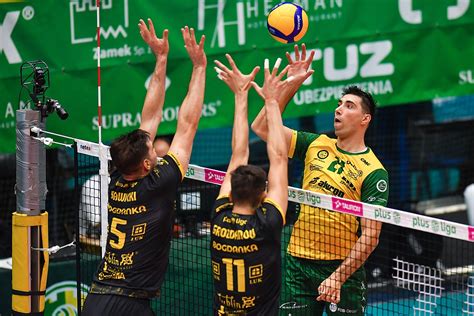 PlusLiga Na zero w pierwszej czwórce szóstka