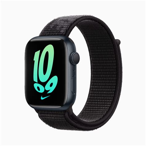 Apple 가장 크고 진보한 디스플레이를 장착한 Apple Watch Series 7 공개 Apple Kr