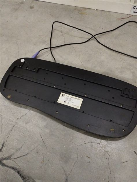 Logitech Easy Keyboard Deluxe Ps 2 Computers And Tech Parts And Accessories Computer Keyboard