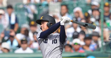 慶応が103年ぶり4強、クーリングタイム直後に逆転劇 産経ニュース