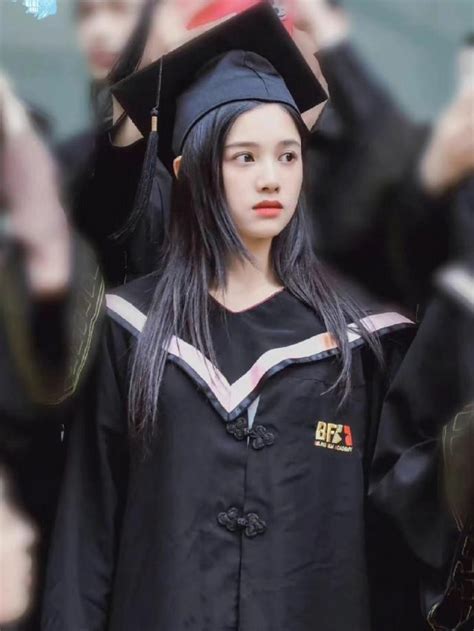 Nhan S C M C M C C A Tr Ng T Nh Nghi Sao