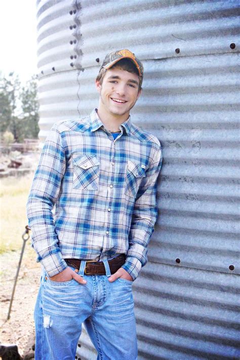 Senior Country Boy In 2025 Senior Photos Boys Senior Pictures Boys