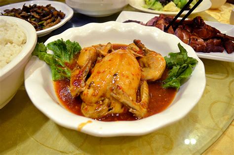 유토이미지 중국 현지 닭고기 요리 반찬