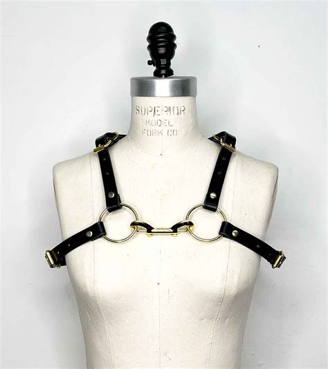 Seraphim Simple Leather Chest Bulldog Harness Lovelornlingerie