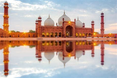 Tour guidato della città di un'intera giornata a Lahore in Pakistan ...