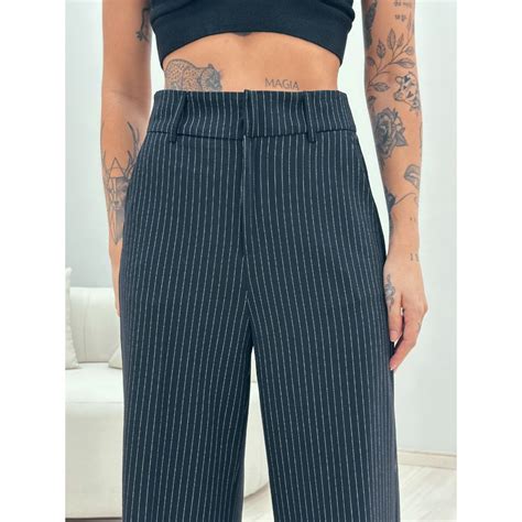 CALÇA RISCA DE GIZ PANTALONA CAROLLA FERRARO