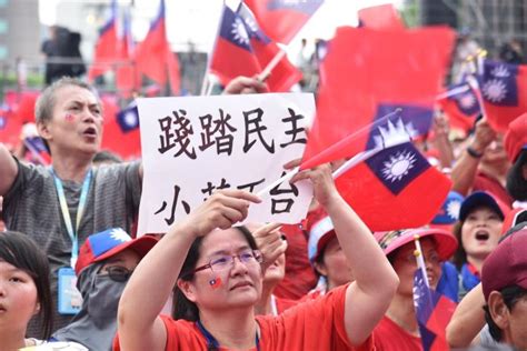 圖輯／韓國瑜上凱道 韓粉風雨中相挺 政治快訊 要聞 Nownews今日新聞
