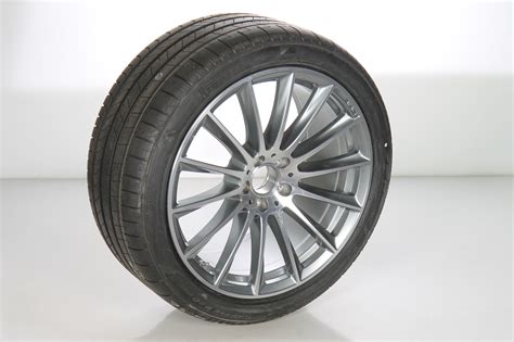 Mercedes Benz Gebrauchtteile Radsatz Alu PIR PZero AMG Vielspeichen Rad