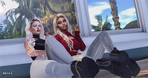 Roxy And Kat Lazy Smoke By Groxana On Deviantart