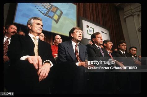 Ceo Of Microsoft Bill Gates Eckhard Pfeiffer Of Compaq And James
