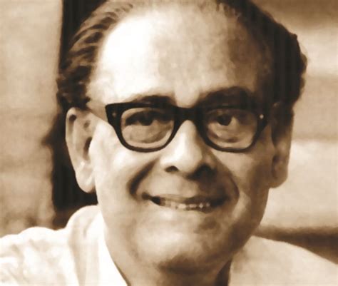 Karpuramanjari Hemant Kumar The Melodic And Powerful Humming Master
