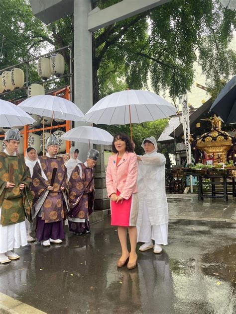 片山さつき on Twitter 築地波除稲荷神社は江戸初期建立4年ぶりのお祭りで地元議員とご一緒に玉串奉天ご祝辞を述べさせて頂きまし